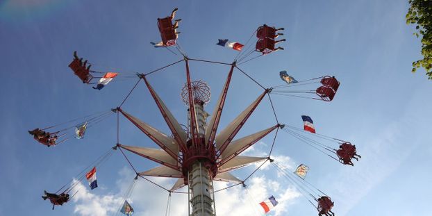 Loire : Une jeune femme tuée dans un accident de manège - Femmes News Loire : Une jeune femme tuée dans un accident de manège - Femmes News